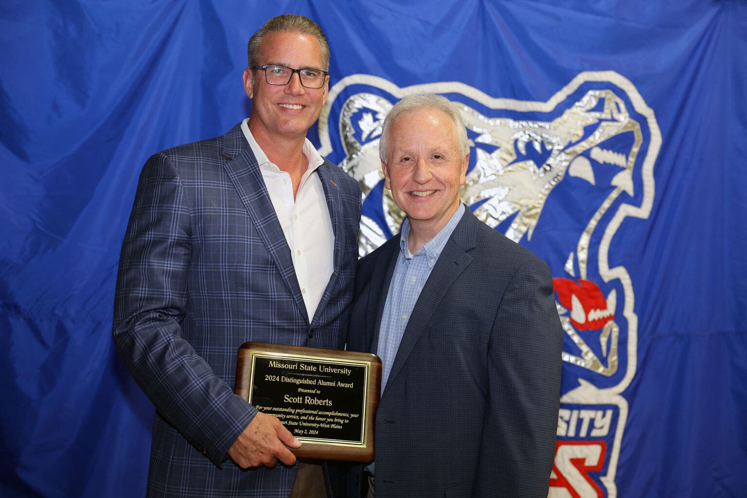 Scott Roberts receives Distinguished Alumni Award - News - Missouri ...